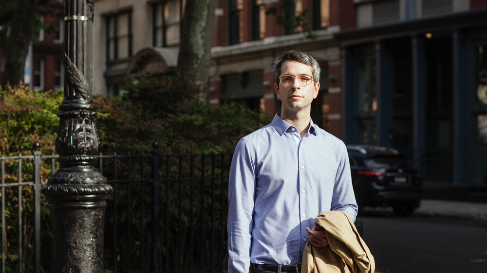 Anthony Marra: «Είμαι ένας αποκαρδιωμένος Αμερικανός». - Εκδόσεις Ίκαρος